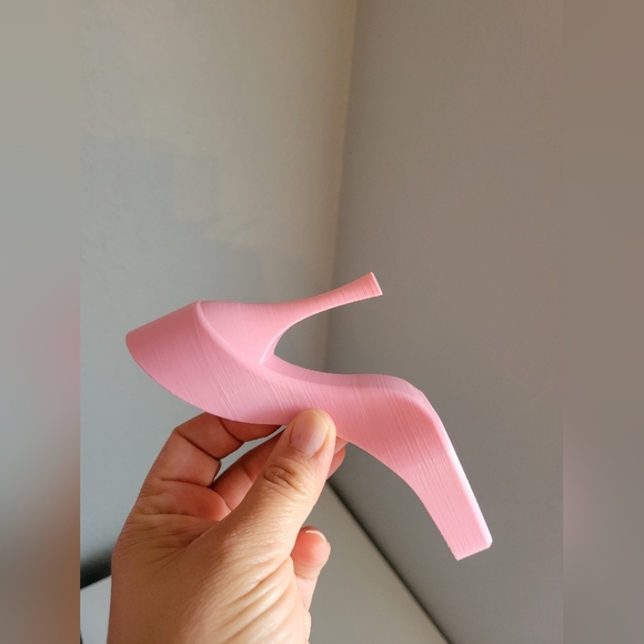 Barbie | Makeup | Barbie Stiletto Shoe Makeup Organizer Shelf With ...